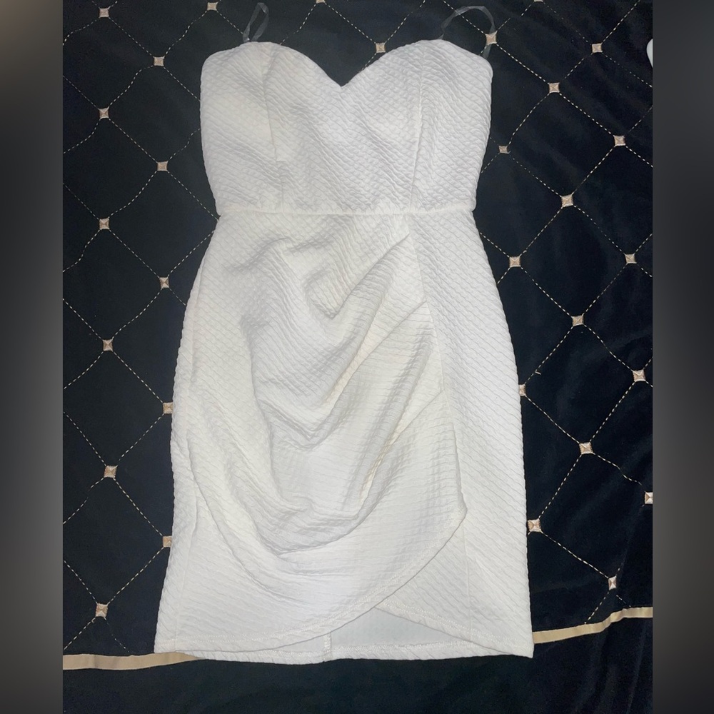 Windsor White Strapless Scrunched Mini Dress - Gem